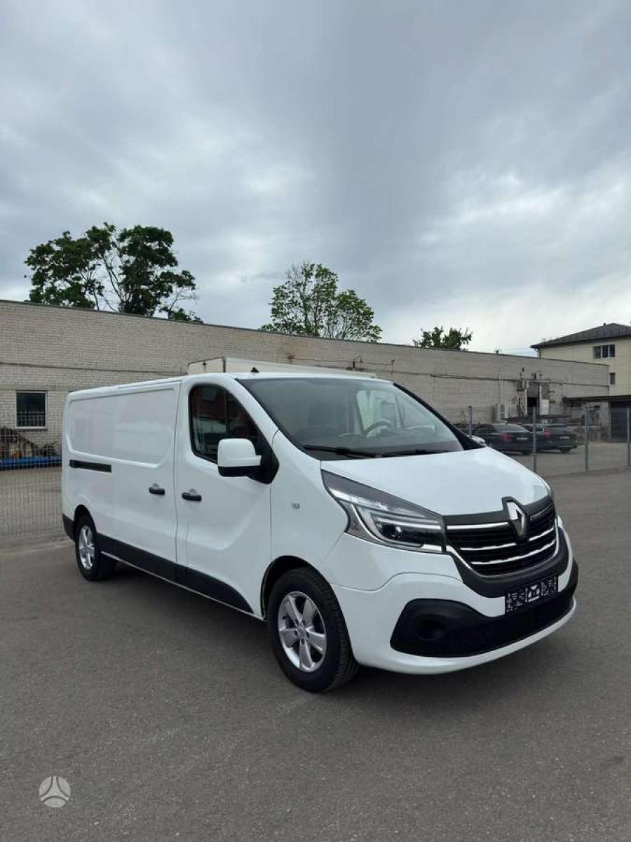 Balts Renault Trafic 2021 Jonava, ar dzinēja tilpumu 0.00 L un nobraukumu 108 tūkst. km par 10150 €, foto 4 vietnē AUTOMOTO.COM.LV