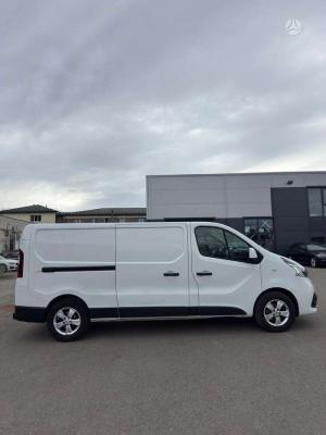 Balts Renault Trafic 2021 Jonava, ar dzinēja tilpumu 0.00 L un nobraukumu 108 tūkst. km par 10150 €, foto 5 vietnē AUTOMOTO.COM.LV