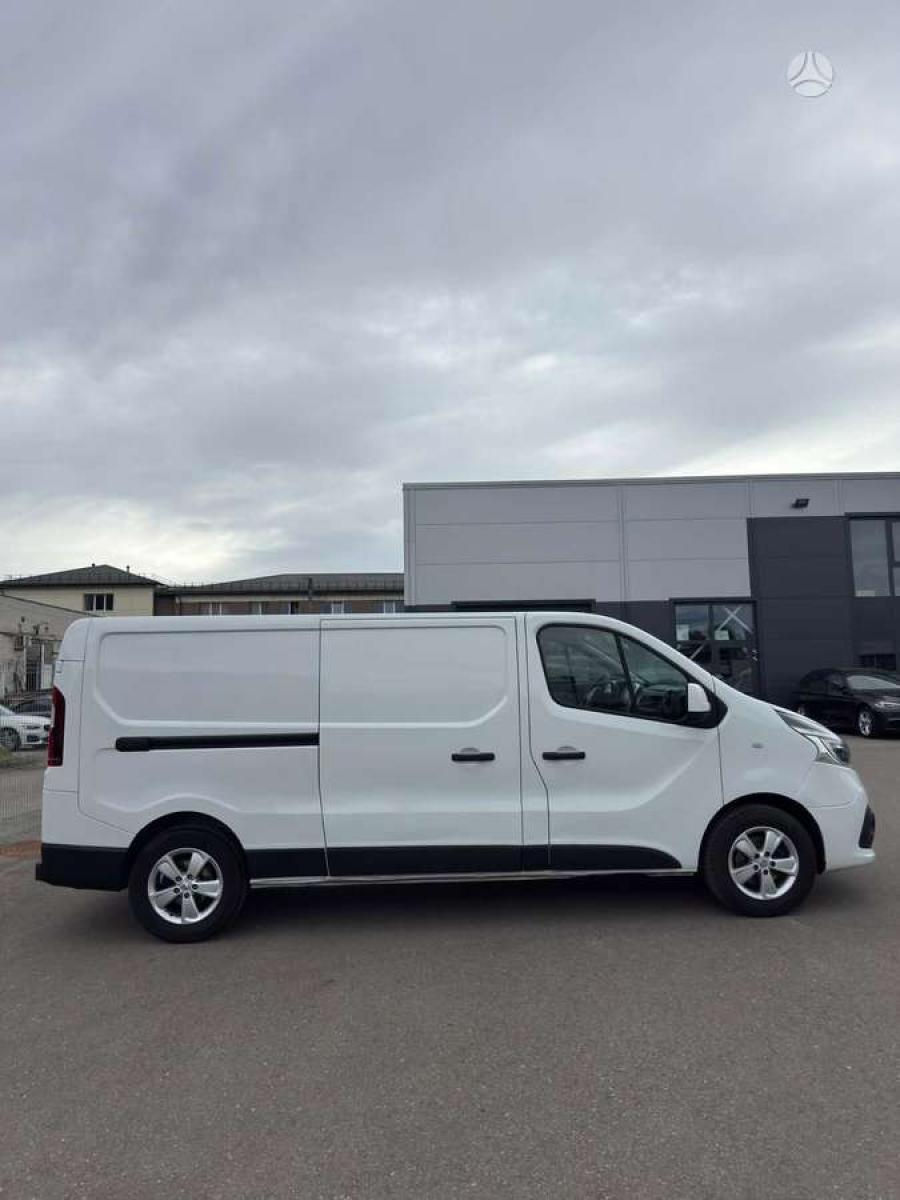 Balts Renault Trafic 2021 Jonava, ar dzinēja tilpumu 0.00 L un nobraukumu 108 tūkst. km par 10150 €, foto 5 vietnē AUTOMOTO.COM.LV