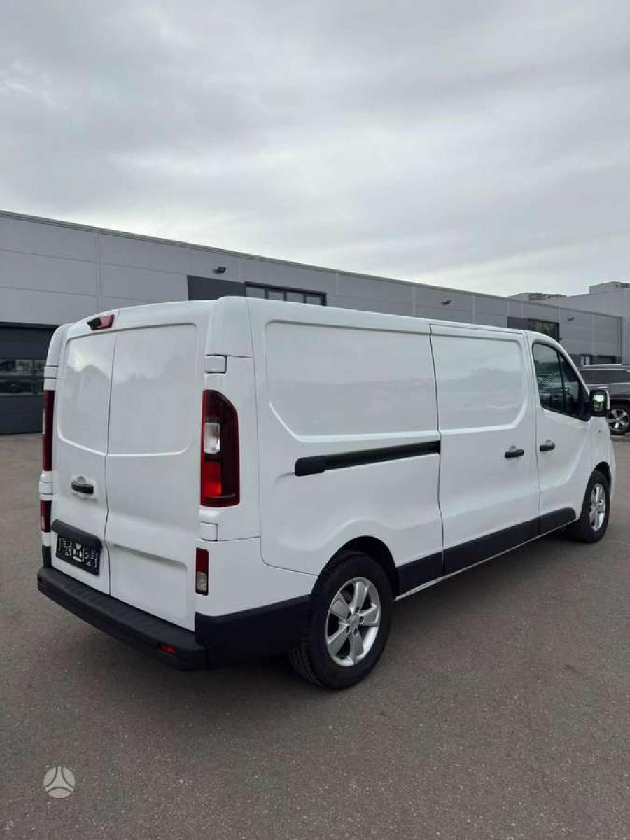 Balts Renault Trafic 2021 Jonava, ar dzinēja tilpumu 0.00 L un nobraukumu 108 tūkst. km par 10150 €, foto 8 vietnē AUTOMOTO.COM.LV