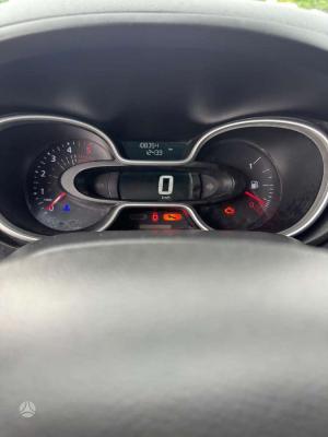 Balts Renault Trafic 2021 Jonava, ar dzinēja tilpumu 0.00 L un nobraukumu 108 tūkst. km par 10150 €, foto 13 vietnē AUTOMOTO.COM.LV