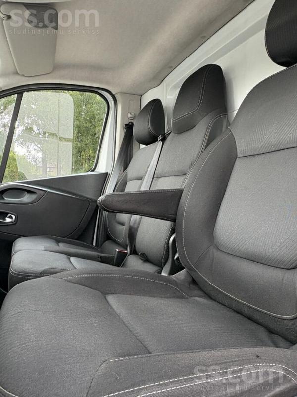 Balts Renault Trafic 2021 Rīga, ar dzinēja tilpumu 2.00 L un nobraukumu 0 tūkst. km par 10900 €, foto 10 vietnē AUTOMOTO.COM.LV