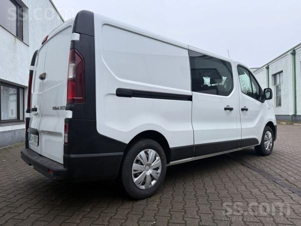 White Renault Trafic 2021 in Riga, with an engine capacity of 2.00 L and mileage of 0 thousand km for 13500 €, photo 5 on AUTOMOTO.COM.LV