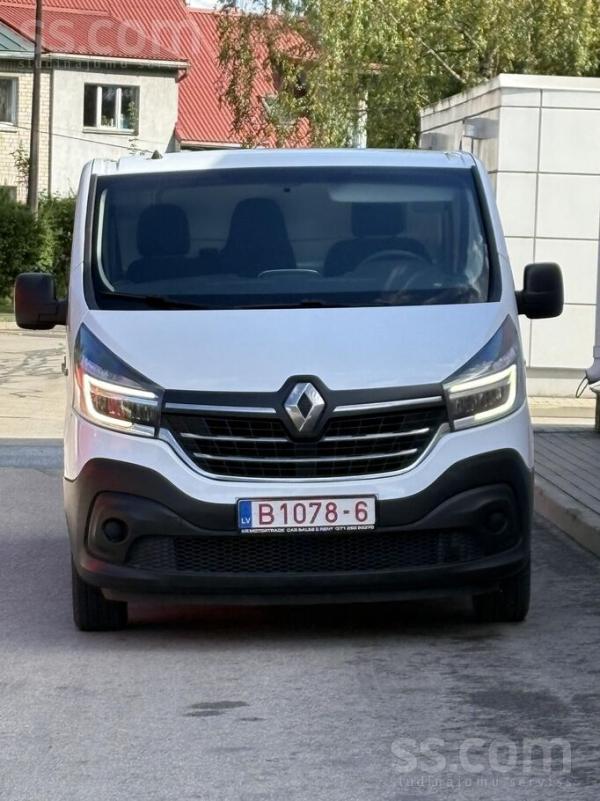 Рено Трафик 2021 в Рига на AUTOMOTO.COM.LV Белый Рено Трафик 2021 в Рига, объемом двигателя 2.00 л и пробегом 0 тыс. км за 10900 €, фото 3 на AUTOMOTO.COM.LV