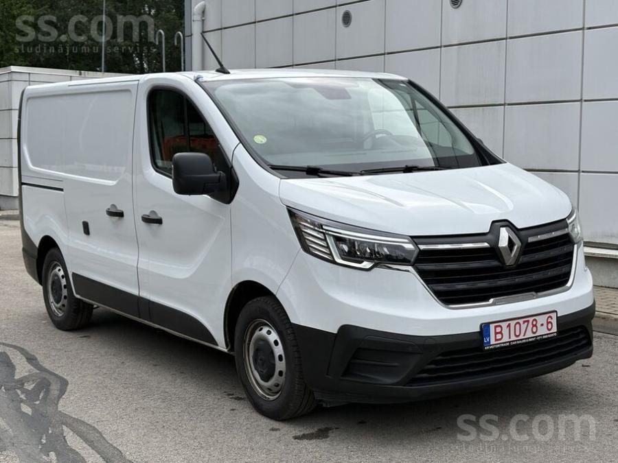 Balts Renault Trafic 2022 Rīga, ar dzinēja tilpumu 2.00 L un nobraukumu 146 tūkst. km par 14900 €, foto 1 vietnē AUTOMOTO.COM.LV