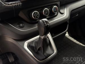 Balts Renault Trafic 2023 Rīga, ar dzinēja tilpumu 2.00 L un nobraukumu 151 tūkst. km par 24900 €, foto 15 vietnē AUTOMOTO.COM.LV