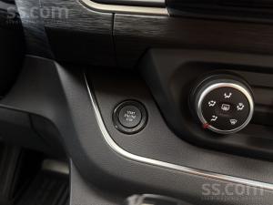 Balts Renault Trafic 2023 Rīga, ar dzinēja tilpumu 2.00 L un nobraukumu 151 tūkst. km par 24900 €, foto 16 vietnē AUTOMOTO.COM.LV