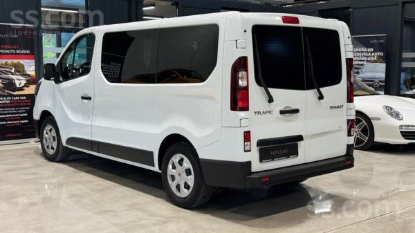 White Renault Trafic 2023 in Riga, with an engine capacity of 2.00 L and mileage of 68 thousand km for 24990 €, photo 3 on AUTOMOTO.COM.LV