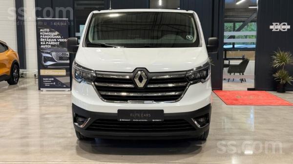 White Renault Trafic 2023 in Riga, with an engine capacity of 2.00 L and mileage of 68 thousand km for 24990 €, photo 4 on AUTOMOTO.COM.LV