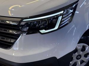 Balts Renault Trafic 2025 Viļņa, ar dzinēja tilpumu 2.00 L un nobraukumu 15 tūkst. km par 33500 €, foto 19 vietnē AUTOMOTO.COM.LV