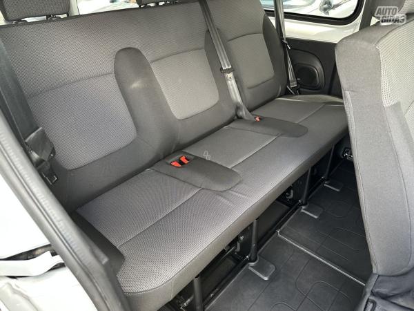 Balts Renault Trafic 2025 Avižieniai, ar dzinēja tilpumu 2.00 L un nobraukumu 15 tūkst. km par 33500 €, foto 6 vietnē AUTOMOTO.COM.LV