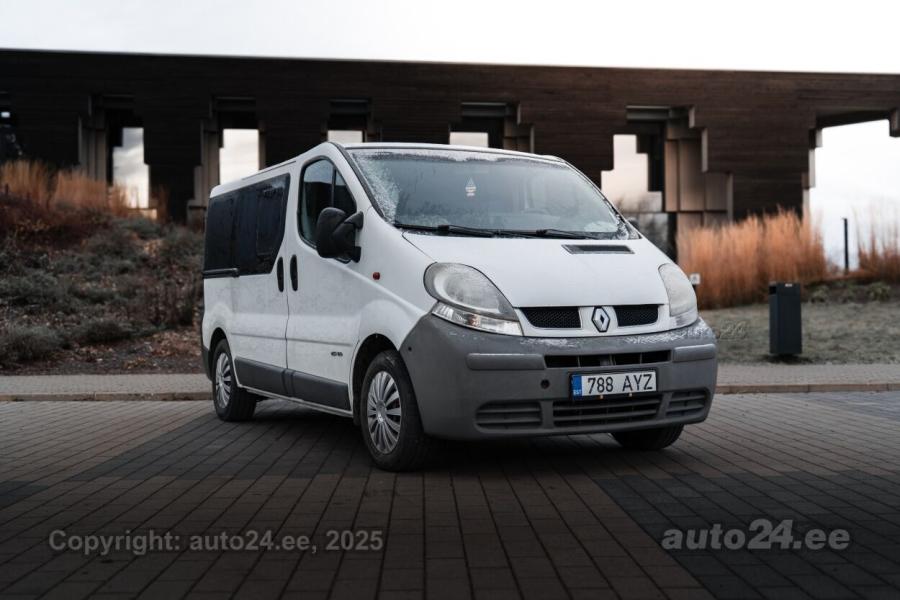 Balts Renault Trafic 2004 Tallina, ar dzinēja tilpumu 1.90 L un nobraukumu 347 tūkst. km par 2290 €, foto 3 vietnē AUTOMOTO.COM.LV