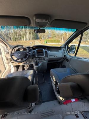 Balts Renault Trafic 2012 Jegeva, ar dzinēja tilpumu 2.00 L un nobraukumu 0 tūkst. km par 4900 €, foto 7 vietnē AUTOMOTO.COM.LV