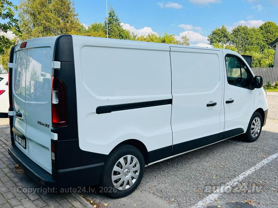 Balts Renault Trafic 2017 Tallina, ar dzinēja tilpumu 1.60 L un nobraukumu 165 tūkst. km par 13000 €, foto 6 vietnē AUTOMOTO.COM.LV