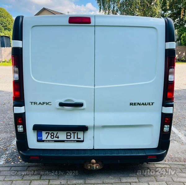 Balts Renault Trafic 2017 Tallina, ar dzinēja tilpumu 1.60 L un nobraukumu 165 tūkst. km par 13000 €, foto 8 vietnē AUTOMOTO.COM.LV