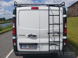 Balts Renault Trafic 2018 Rīga, ar dzinēja tilpumu 1.60 L un nobraukumu 253 tūkst. km par 8600 €, foto 6 vietnē AUTOMOTO.COM.LV