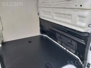 Balts Renault Trafic 2018 Rīga, ar dzinēja tilpumu 1.60 L un nobraukumu 253 tūkst. km par 8600 €, foto 12 vietnē AUTOMOTO.COM.LV