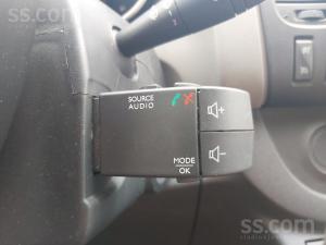Balts Renault Trafic 2018 Rīga, ar dzinēja tilpumu 1.60 L un nobraukumu 253 tūkst. km par 8600 €, foto 21 vietnē AUTOMOTO.COM.LV