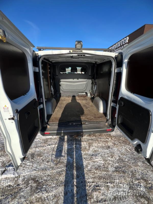 Balts Renault Trafic 2019 Tallina, ar dzinēja tilpumu 1.60 L un nobraukumu 130 tūkst. km par 15500 €, foto 11 vietnē AUTOMOTO.COM.LV