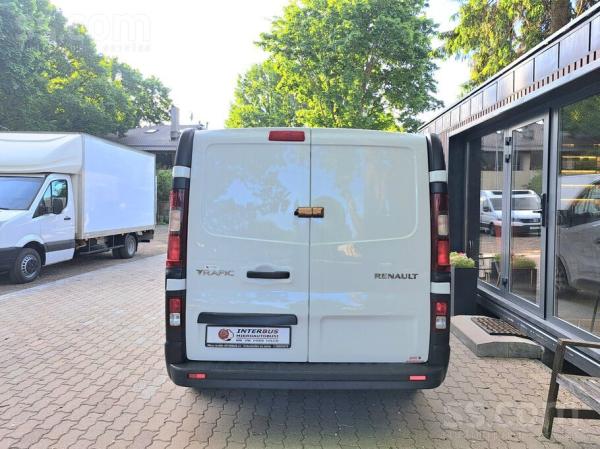 White Renault Trafic 2019 in Riga, with an engine capacity of 1.60 L and mileage of 0 thousand km for 14950 €, photo 6 on AUTOMOTO.COM.LV