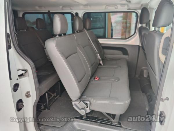 Balts Renault Trafic 2021 Tartu, ar dzinēja tilpumu 2.00 L un nobraukumu 145 tūkst. km par 22900 €, foto 11 vietnē AUTOMOTO.COM.LV