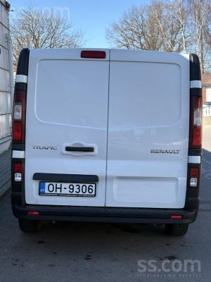 White Renault Trafic 2021 in Riga, with an engine capacity of 2.00 L and mileage of 0 thousand km for 12300 €, photo 6 on AUTOMOTO.COM.LV