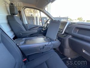 White Renault Trafic 2021 in Riga, with an engine capacity of 2.00 L and mileage of 0 thousand km for 12300 €, photo 11 on AUTOMOTO.COM.LV