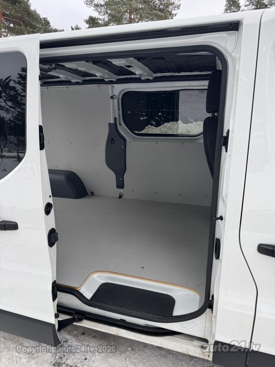 Balts Renault Trafic 2023 Tallina, ar dzinēja tilpumu 2.00 L un nobraukumu 79 tūkst. km par 26900 €, foto 16 vietnē AUTOMOTO.COM.LV