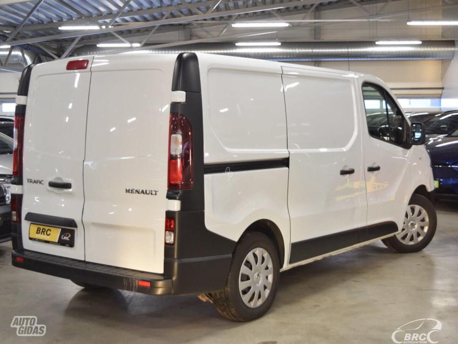 Balts Renault Trafic 2020 Rīga, ar dzinēja tilpumu 2.00 L un nobraukumu 80 tūkst. km par 15900 €, foto 8 vietnē AUTOMOTO.COM.LV