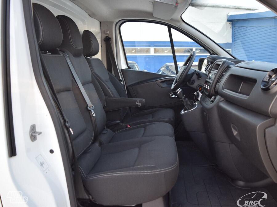 Balts Renault Trafic 2020 Rīga, ar dzinēja tilpumu 2.00 L un nobraukumu 80 tūkst. km par 15900 €, foto 16 vietnē AUTOMOTO.COM.LV