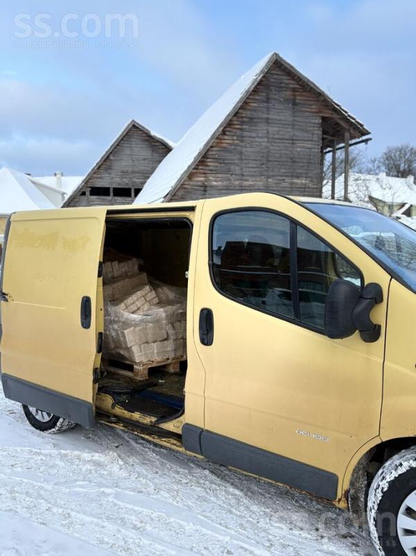 Dzeltens Renault Trafic 2003 Kuldīga, ar dzinēja tilpumu 1.90 L un nobraukumu 0 tūkst. km par 2450 €, foto 4 vietnē AUTOMOTO.COM.LV