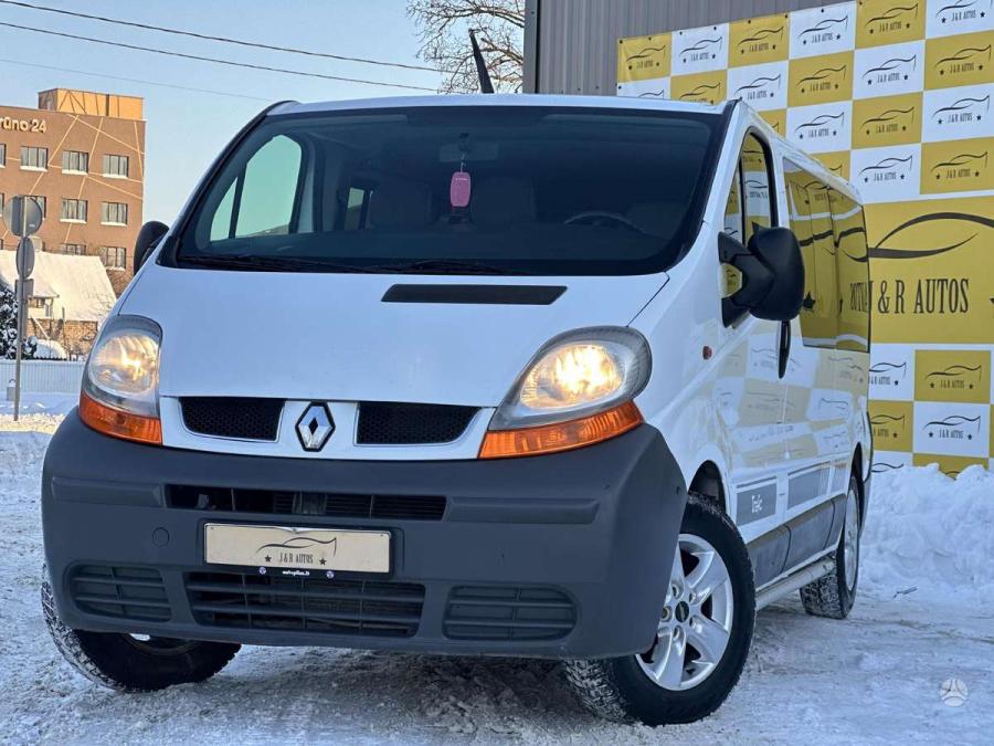 Yellow Renault Trafic 2006 in Siauliai, with an engine capacity of 2.00 L and mileage of 258 thousand km for 5200 €, photo 3 on AUTOMOTO.COM.LV
