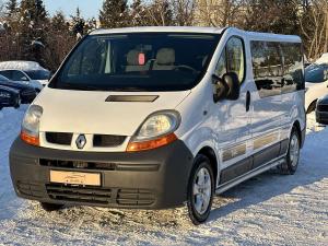 Yellow Renault Trafic 2006 in Siauliai, with an engine capacity of 2.00 L and mileage of 258 thousand km for 5200 €, photo 9 on AUTOMOTO.COM.LV