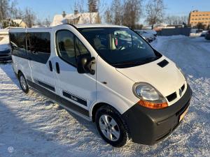 Yellow Renault Trafic 2006 in Siauliai, with an engine capacity of 2.00 L and mileage of 258 thousand km for 5200 €, photo 13 on AUTOMOTO.COM.LV