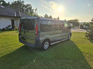 Yellow Renault Trafic 2010 in Silute, with an engine capacity of 2.00 L and mileage of 249 thousand km for 6300 €, photo 5 on AUTOMOTO.COM.LV