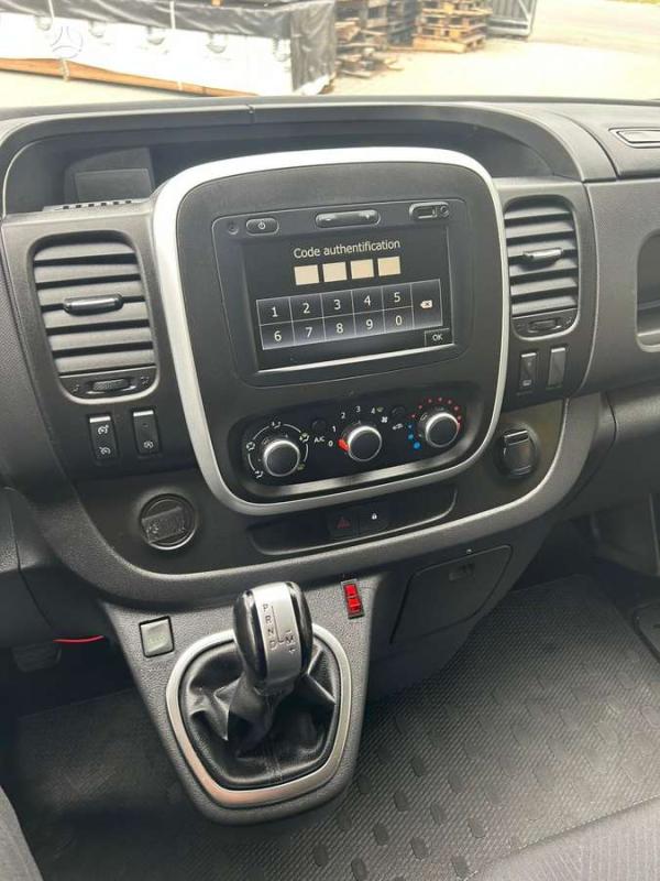 Dzeltens Renault Trafic 2022 Kauņa, ar dzinēja tilpumu 2.00 L un nobraukumu 330 tūkst. km par 7800 €, foto 8 vietnē AUTOMOTO.COM.LV