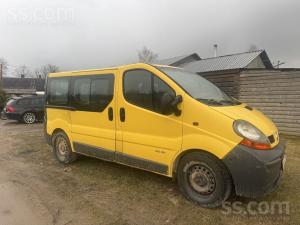 Yellow Renault Trafic 2002 in Riga, with an engine capacity of 1.90 L and mileage of 400 thousand km for 2200 €, photo 3 on AUTOMOTO.COM.LV