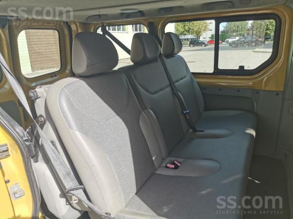 Yellow Renault Trafic 2003 in Jekabpils, with an engine capacity of 1.90 L and mileage of 271 thousand km for 2500 €, photo 8 on AUTOMOTO.COM.LV