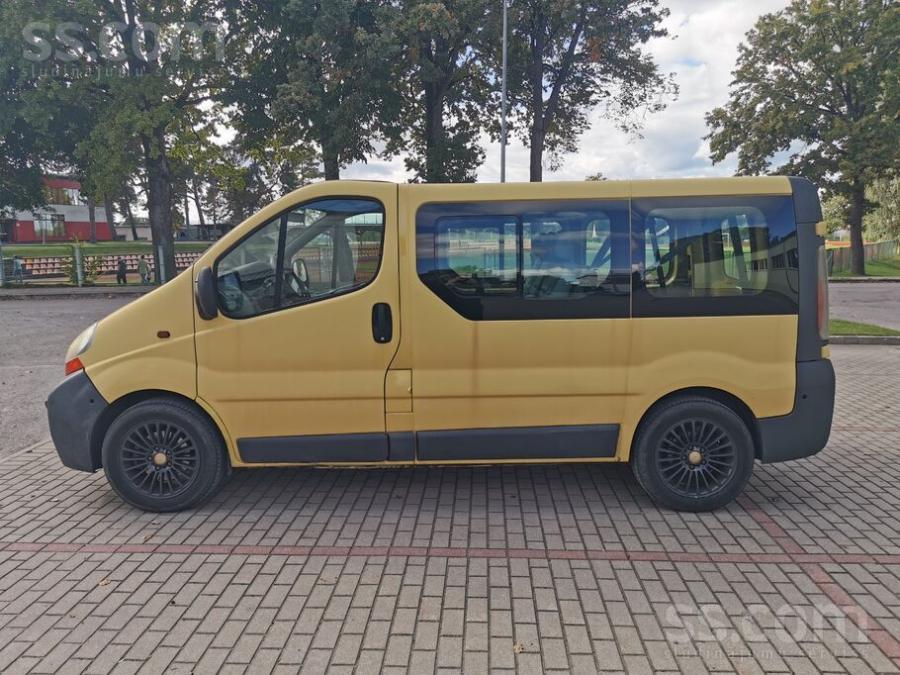 Yellow Renault Trafic 2003 in Jekabpils, with an engine capacity of 1.90 L and mileage of 271 thousand km for 2500 €, photo 13 on AUTOMOTO.COM.LV
