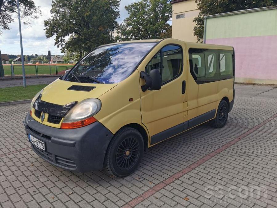Yellow Renault Trafic 2003 in Jekabpils, with an engine capacity of 1.90 L and mileage of 271 thousand km for 2500 €, photo 14 on AUTOMOTO.COM.LV