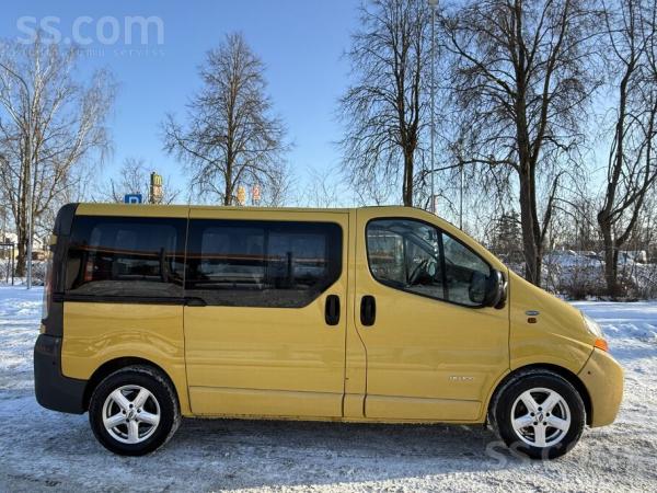 Dzeltens Renault Trafic 2005 Jelgava, ar dzinēja tilpumu 1.90 L un nobraukumu 413 tūkst. km par 4200 €, foto 4 vietnē AUTOMOTO.COM.LV