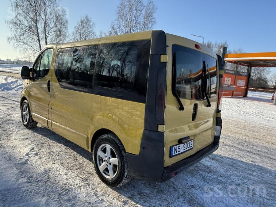 Dzeltens Renault Trafic 2005 Jelgava, ar dzinēja tilpumu 1.90 L un nobraukumu 413 tūkst. km par 3800 €, foto 7 vietnē AUTOMOTO.COM.LV