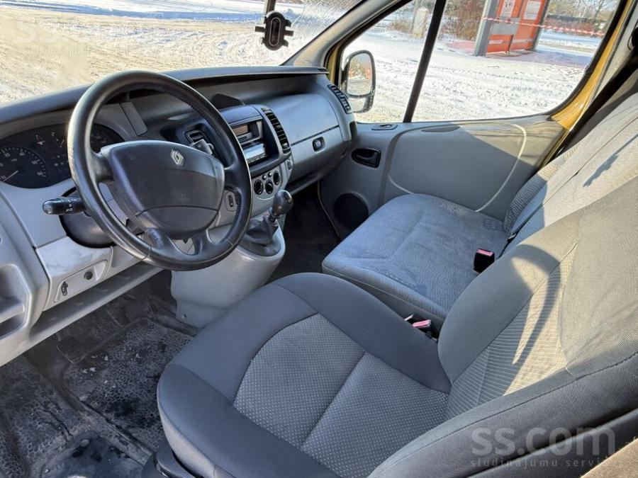 Dzeltens Renault Trafic 2005 Jelgava, ar dzinēja tilpumu 1.90 L un nobraukumu 413 tūkst. km par 3800 €, foto 11 vietnē AUTOMOTO.COM.LV