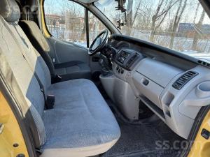 Dzeltens Renault Trafic 2005 Jelgava, ar dzinēja tilpumu 1.90 L un nobraukumu 413 tūkst. km par 3800 €, foto 12 vietnē AUTOMOTO.COM.LV