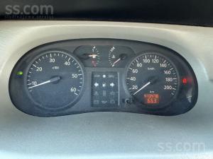 Dzeltens Renault Trafic 2005 Jelgava, ar dzinēja tilpumu 1.90 L un nobraukumu 413 tūkst. km par 3800 €, foto 21 vietnē AUTOMOTO.COM.LV