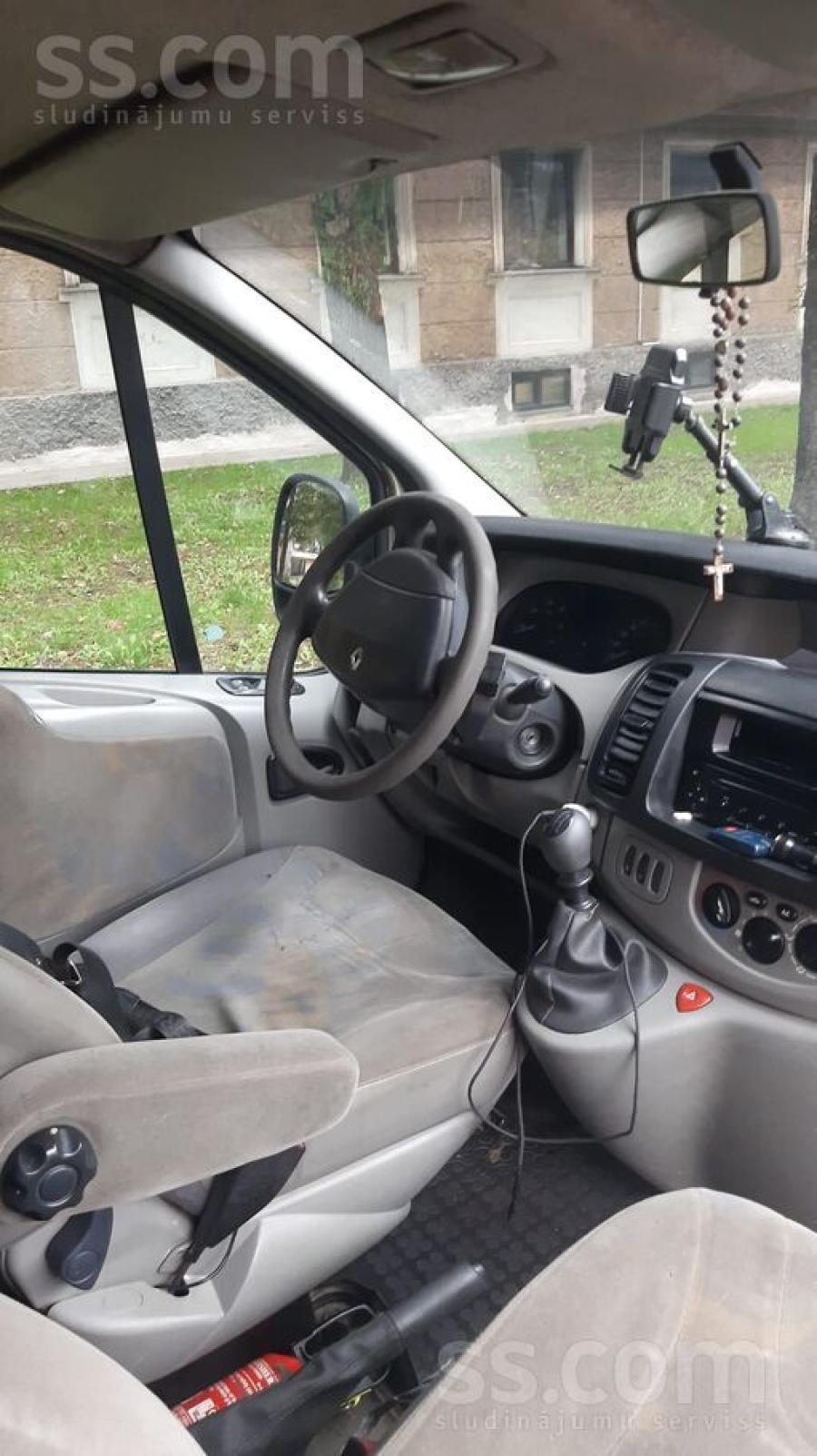 Dzeltens Renault Trafic 2005 Rīga, ar dzinēja tilpumu 1.90 L un nobraukumu 494 tūkst. km par 3700 €, foto 8 vietnē AUTOMOTO.COM.LV
