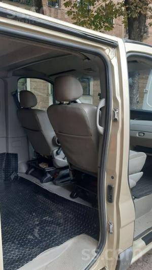 Dzeltens Renault Trafic 2005 Rīga, ar dzinēja tilpumu 1.90 L un nobraukumu 494 tūkst. km par 3700 €, foto 11 vietnē AUTOMOTO.COM.LV