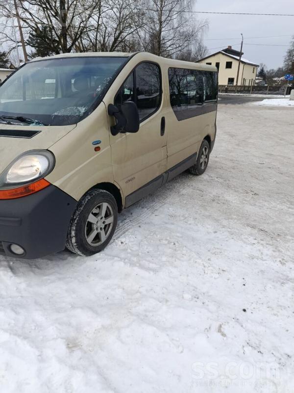 Dzeltens Renault Trafic 2006 Rīga, ar dzinēja tilpumu 1.90 L un nobraukumu 357 tūkst. km par 1850 €, foto 3 vietnē AUTOMOTO.COM.LV