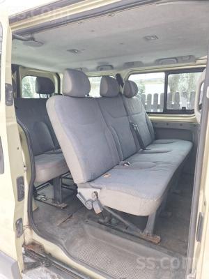 Dzeltens Renault Trafic 2006 Rīga, ar dzinēja tilpumu 1.90 L un nobraukumu 350 tūkst. km par 1960 €, foto 6 vietnē AUTOMOTO.COM.LV