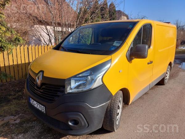 Yellow Renault Trafic 2015 in Ogre, with an engine capacity of 1.60 L and mileage of 233 thousand km for 7280 €, photo 2 on AUTOMOTO.COM.LV